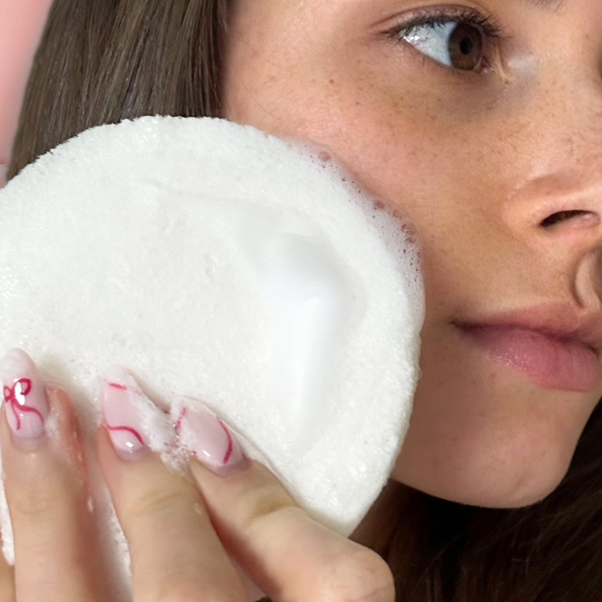 Facial Buffers – Bomb Cosmetics UK